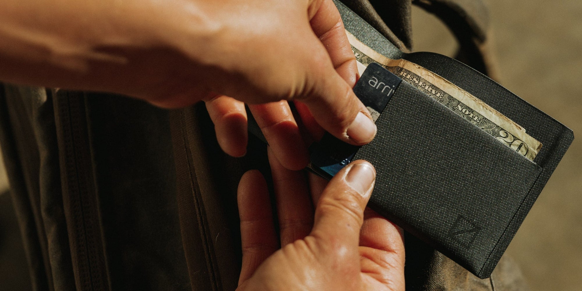 ELEMENT Bifold Wallet | Features Video - EVERGOODS